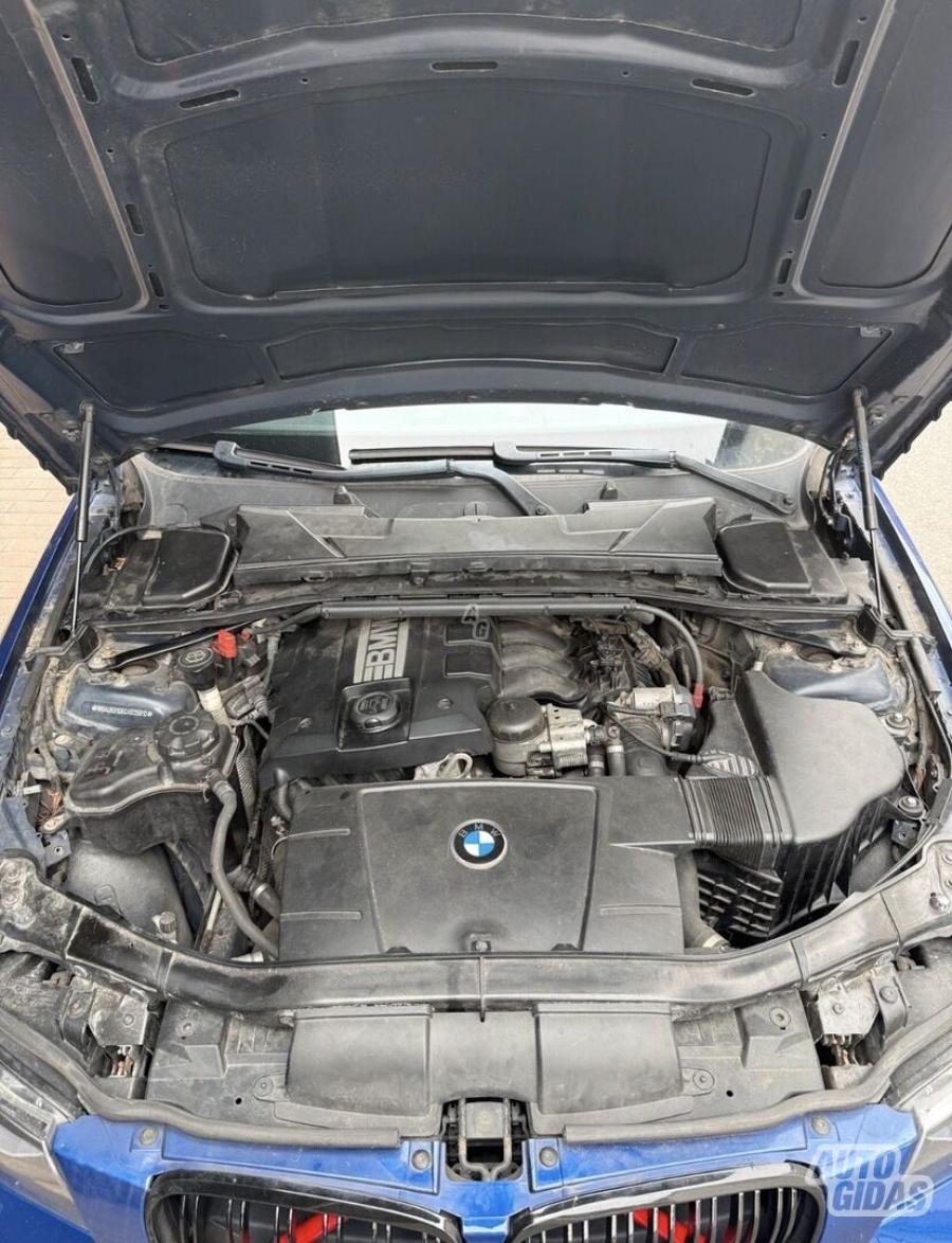 BMW 318 2008 Marijampole, ar dzinēja tilpumu 2.00 L un nobraukumu 292 tūkst. km par 2800 €, foto 11 vietnē AUTOMOTO.COM.LV