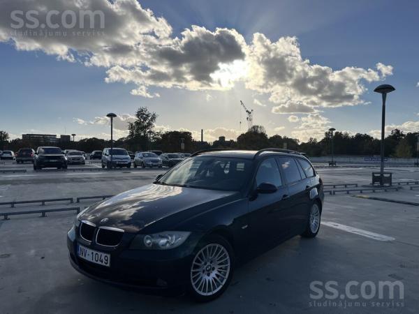 BMW 318 2008 in Riga, with an engine capacity of 2.00 L and mileage of 271 thousand km for 3500 €, photo 4 on AUTOMOTO.COM.LV