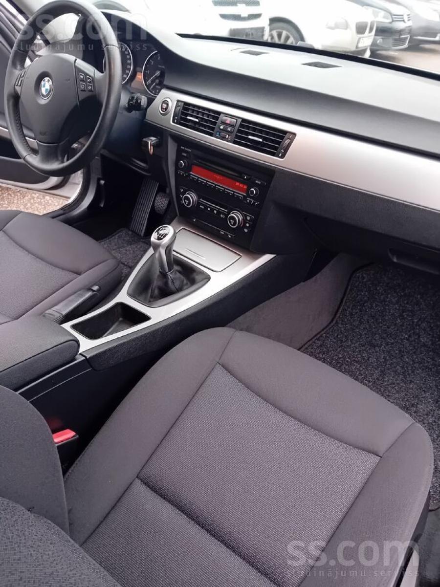 BMW 318 2009 in Riga, with an engine capacity of 2.00 L and mileage of 194 thousand km for 3700 €, photo 32 on AUTOMOTO.COM.LV