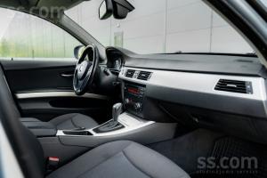 BMW 318 2009 Rīga, ar dzinēja tilpumu 2.00 L un nobraukumu 274 tūkst. km par 5990 €, foto 14 vietnē AUTOMOTO.COM.LV