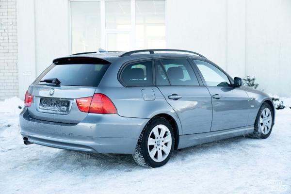 BMW 318 2009 Marijampole, ar dzinēja tilpumu 2.00 L un nobraukumu 258 tūkst. km par 4500 €, foto 4 vietnē AUTOMOTO.COM.LV
