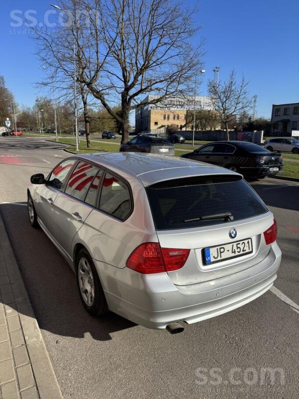 БМВ 318 2009 в Рига, объемом двигателя 2.00 л и пробегом 343 тыс. км за 3200 €, фото 3 на AUTOMOTO.COM.LV