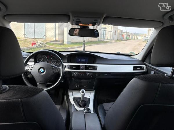 BMW 318 2009 in Kaunas, with an engine capacity of 2.00 L and mileage of 370 thousand km for 3250 €, photo 8 on AUTOMOTO.COM.LV