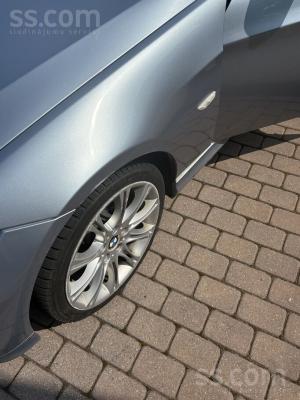 BMW 318 2009 in Ventspils, with an engine capacity of 2.00 L and mileage of 263 thousand km for 3800 €, photo 12 on AUTOMOTO.COM.LV