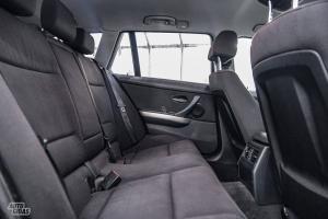 BMW 318 2009 in Kaunas, with an engine capacity of 2.00 L and mileage of 287 thousand km for 4990 €, photo 11 on AUTOMOTO.COM.LV