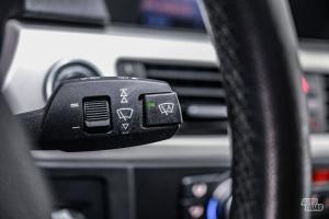 BMW 318 2009 in Kaunas, with an engine capacity of 2.00 L and mileage of 287 thousand km for 4990 €, photo 18 on AUTOMOTO.COM.LV