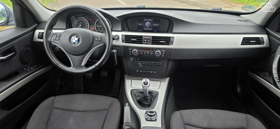 BMW 318 2009 in Vilkaviskis, with an engine capacity of 2.00 L and mileage of 331 thousand km for 2600 €, photo 15 on AUTOMOTO.COM.LV