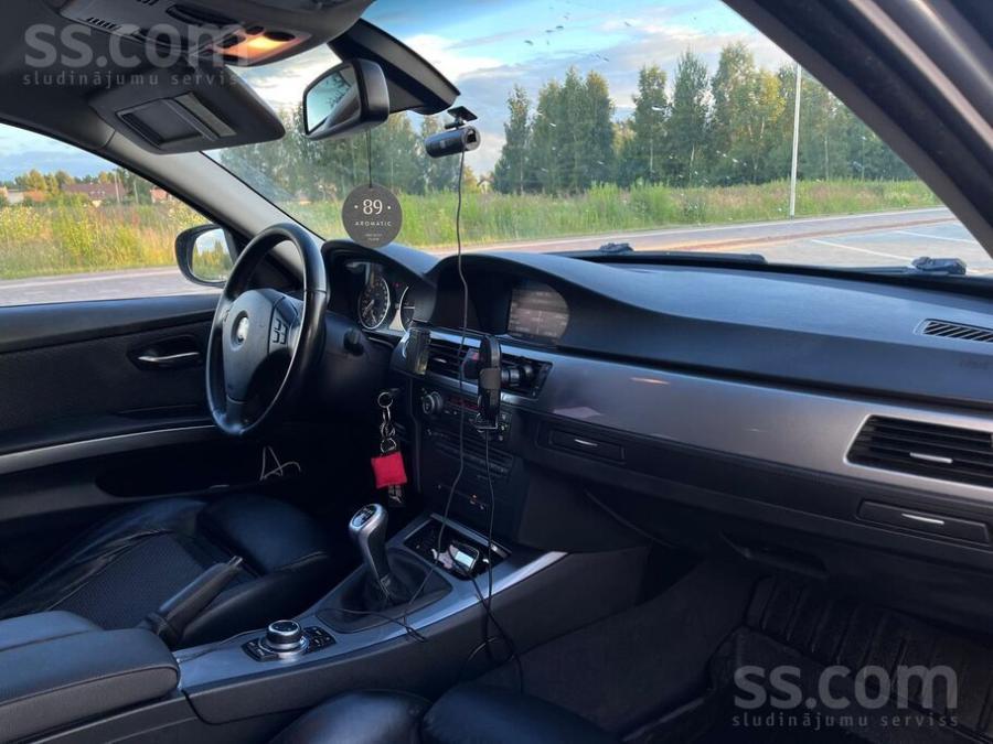 BMW 318 2009 Jelgava, ar dzinēja tilpumu 2.00 L un nobraukumu 378 tūkst. km par 4750 €, foto 8 vietnē AUTOMOTO.COM.LV