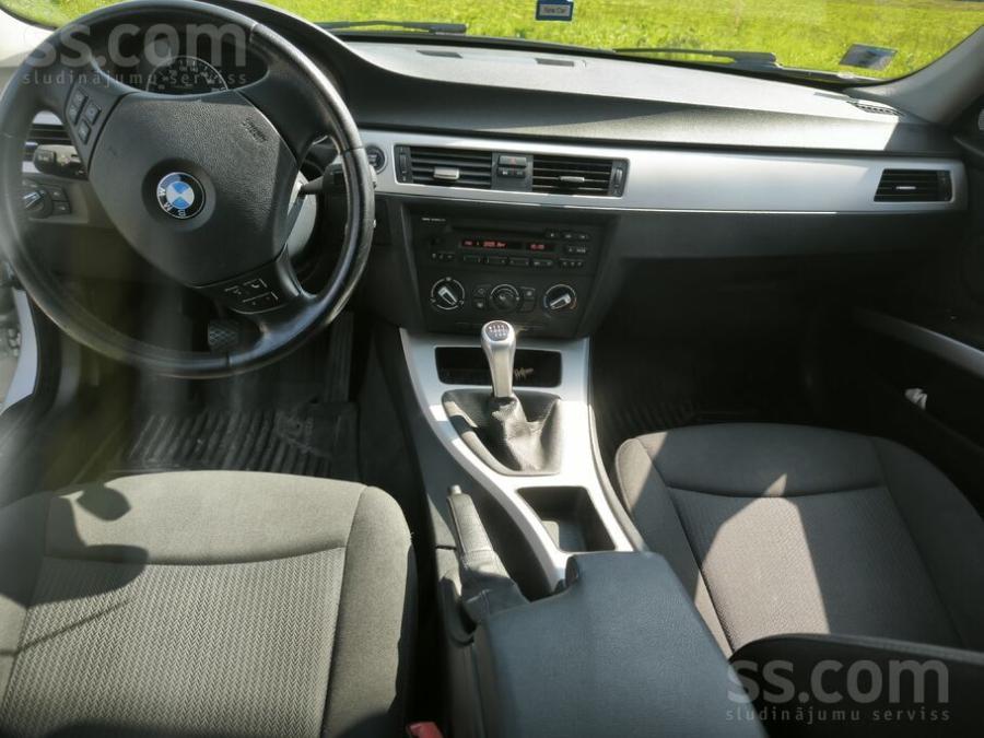 BMW 318 2010 in Riga, with an engine capacity of 2.00 L and mileage of 193 thousand km for 2900 €, photo 6 on AUTOMOTO.COM.LV