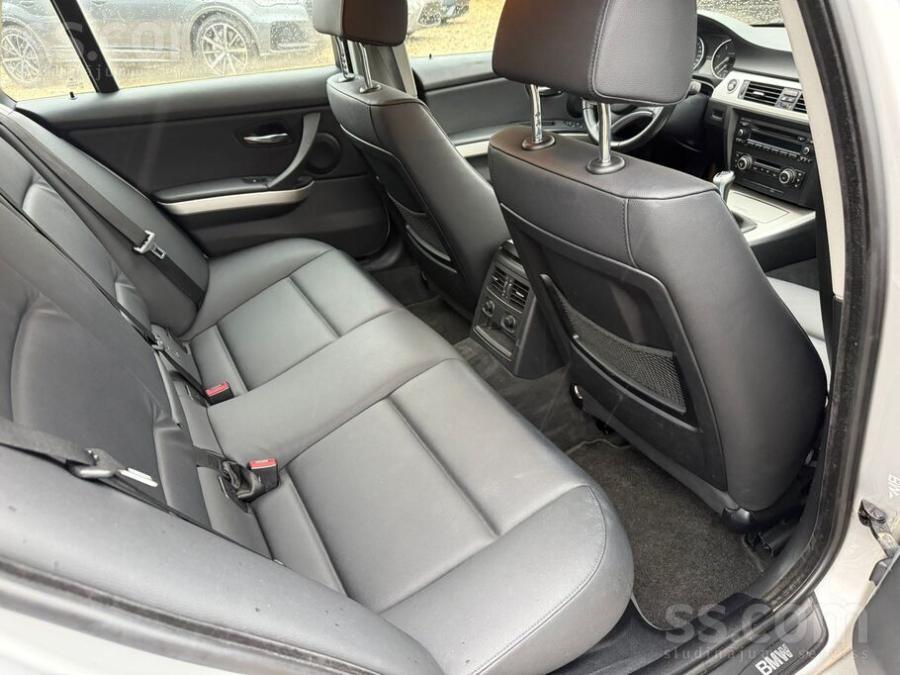 BMW 318 2010 Rīga, ar dzinēja tilpumu 2.00 L un nobraukumu 426 tūkst. km par 4950 €, foto 11 vietnē AUTOMOTO.COM.LV