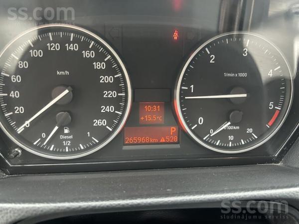 БМВ 318 2010 в Тукумс, объемом двигателя 2.00 л и пробегом 266 тыс. км за 3200 €, фото 9 на AUTOMOTO.COM.LV