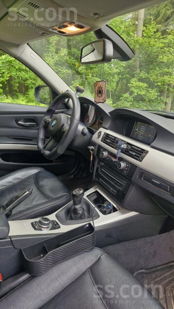 BMW 318 2010 in Valmiera, with an engine capacity of 2.00 L and mileage of 354 thousand km for 4500 €, photo 5 on AUTOMOTO.COM.LV