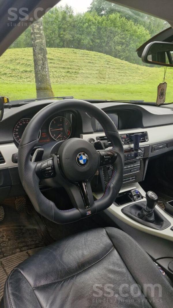 BMW 318 2010 in Valmiera, with an engine capacity of 2.00 L and mileage of 354 thousand km for 4500 €, photo 6 on AUTOMOTO.COM.LV