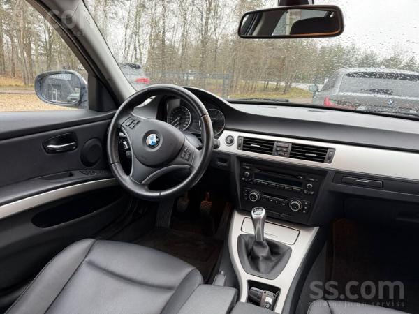 BMW 318 2010 in Riga, with an engine capacity of 2.00 L and mileage of 426 thousand km for 3900 €, photo 5 on AUTOMOTO.COM.LV