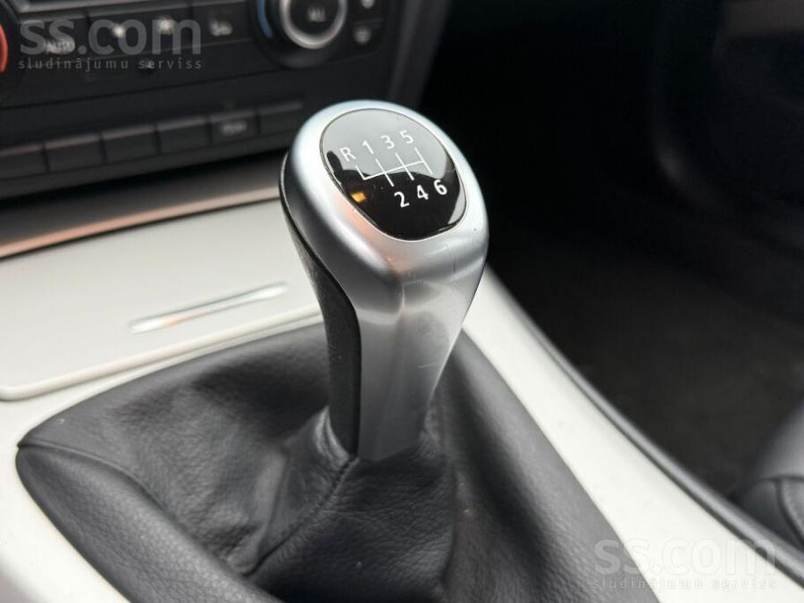 BMW 318 2010 Rīga, ar dzinēja tilpumu 2.00 L un nobraukumu 426 tūkst. km par 3900 €, foto 9 vietnē AUTOMOTO.COM.LV
