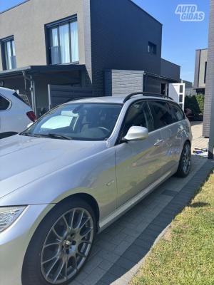 BMW 318 2010 in Klaipeda, with an engine capacity of 1.80 L and mileage of 352 thousand km for 2650 €, photo 4 on AUTOMOTO.COM.LV