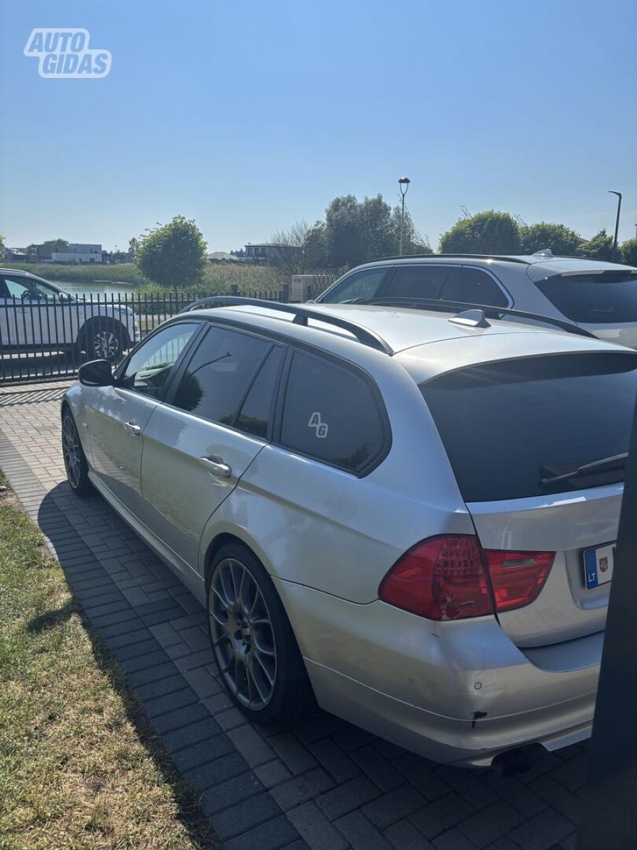 BMW 318 2010 in Klaipeda, with an engine capacity of 1.80 L and mileage of 352 thousand km for 2650 €, photo 9 on AUTOMOTO.COM.LV