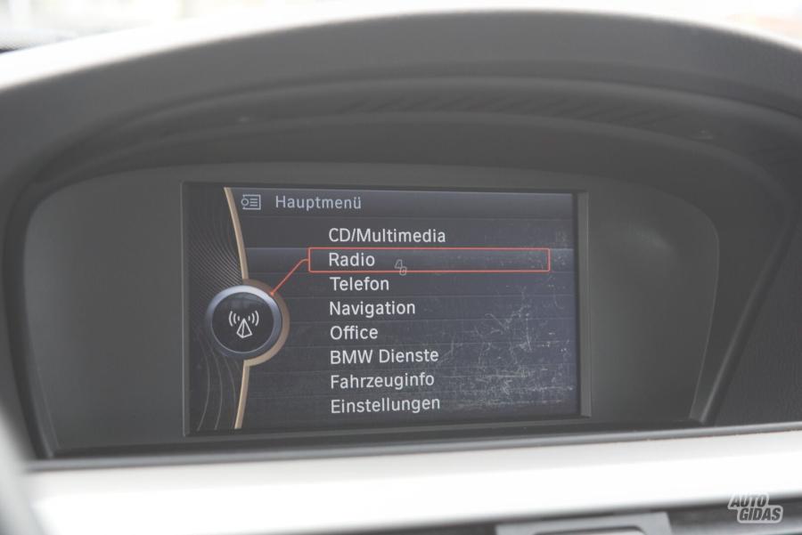 BMW 318 2010 in Vilnius, with an engine capacity of 2.00 L and mileage of 336 thousand km for 4350 €, photo 14 on AUTOMOTO.COM.LV