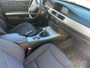 BMW 318 2011 Cēsis, ar dzinēja tilpumu 2.00 L un nobraukumu 141 tūkst. km par 5950 €, foto 17 vietnē AUTOMOTO.COM.LV