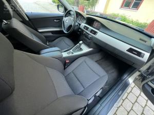 BMW 318 2012 in Riga, with an engine capacity of 2.00 L and mileage of 239 thousand km for 6390 €, photo 18 on AUTOMOTO.COM.LV