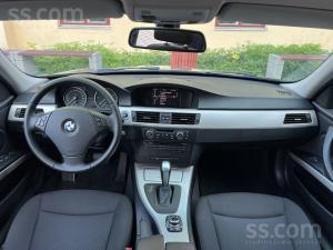 BMW 318 2012 in Riga, with an engine capacity of 2.00 L and mileage of 239 thousand km for 6390 €, photo 22 on AUTOMOTO.COM.LV