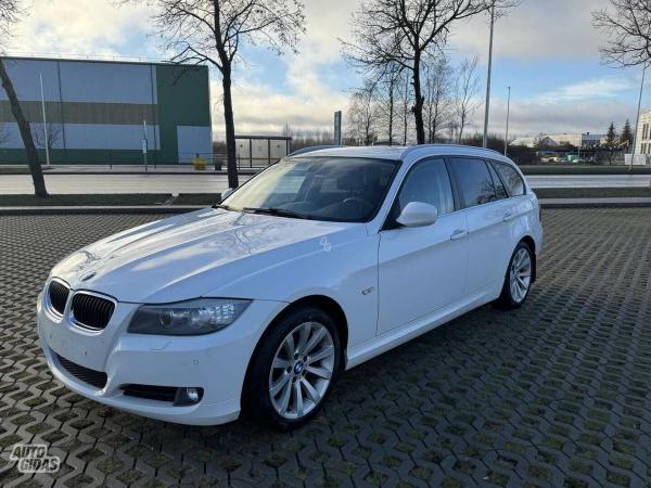 BMW 318 2012 in Siauliai, with an engine capacity of 2.00 L and mileage of 230 thousand km for 4500 €, photo 1 on AUTOMOTO.COM.LV