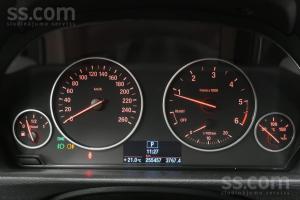 BMW 318 2013 in Riga, with an engine capacity of 2.00 L and mileage of 255 thousand km for 6790 €, photo 17 on AUTOMOTO.COM.LV