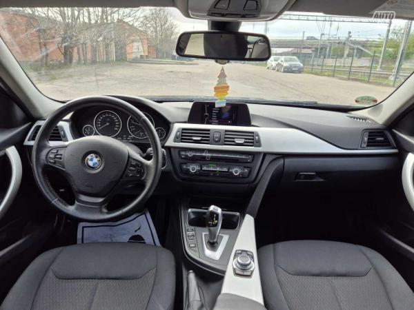 BMW 318 2013 in Siauliai, with an engine capacity of 2.00 L and mileage of 269 thousand km for 6950 €, photo 9 on AUTOMOTO.COM.LV