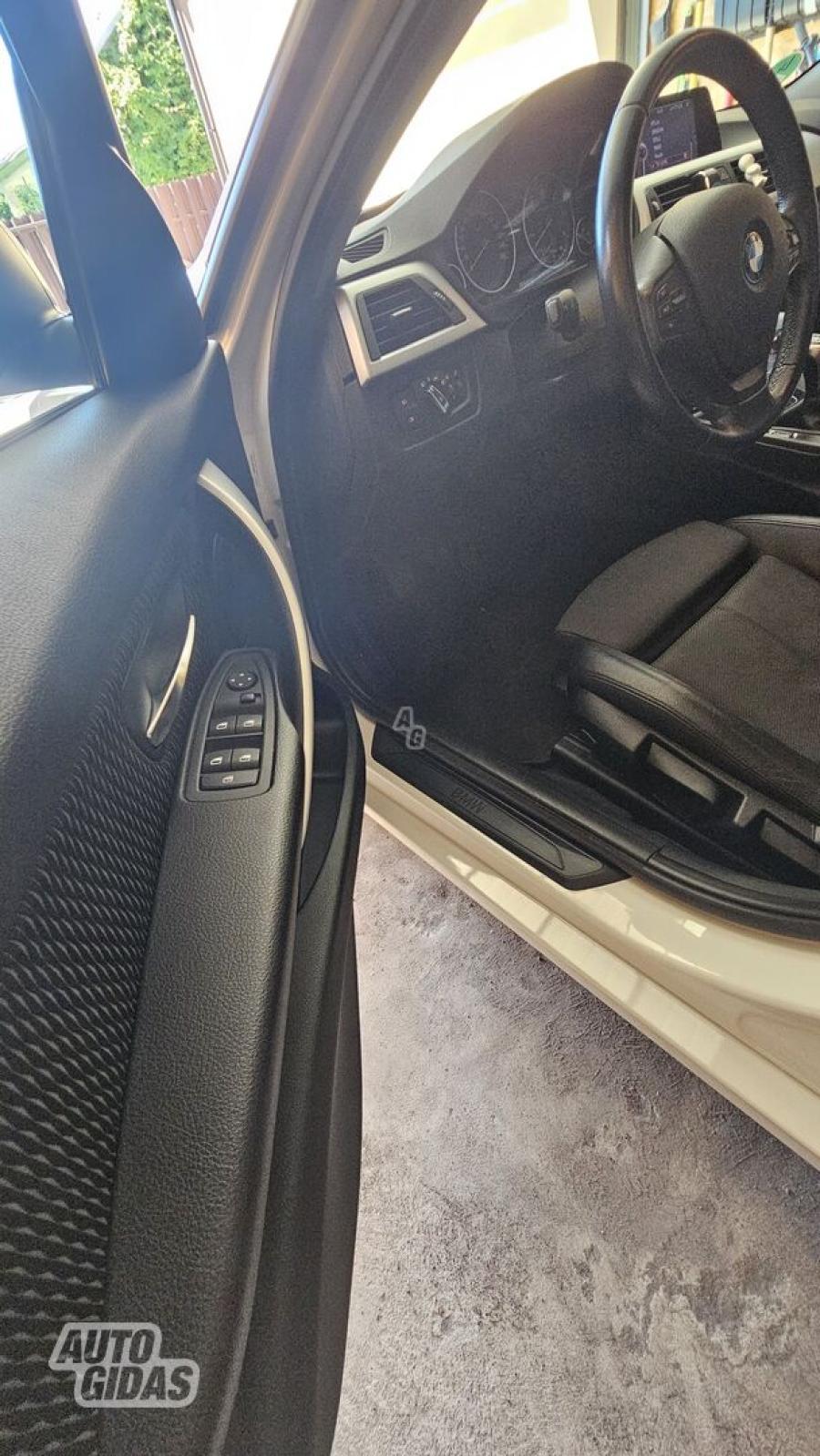 BMW 318 2013 in Siauliai, with an engine capacity of 2.00 L and mileage of 237 thousand km for 7300 €, photo 13 on AUTOMOTO.COM.LV