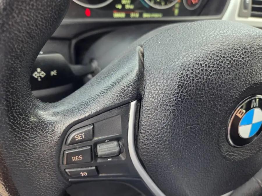 BMW 318 2013 Jelgava, ar dzinēja tilpumu 2.00 L un nobraukumu 281 tūkst. km par 6900 €, foto 15 vietnē AUTOMOTO.COM.LV