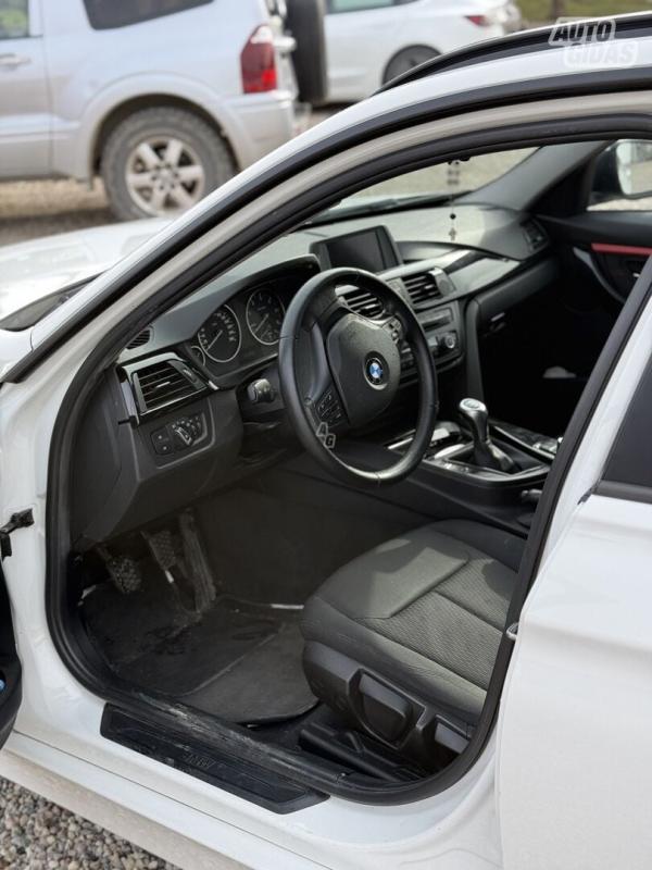 BMW 318 2014 in Kaunas, with an engine capacity of 2.00 L and mileage of 219 thousand km for 6250 €, photo 9 on AUTOMOTO.COM.LV