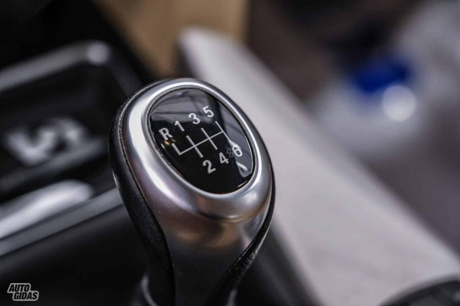 BMW 318 2014 Kauņa, ar dzinēja tilpumu 2.00 L un nobraukumu 286 tūkst. km par 7490 €, foto 25 vietnē AUTOMOTO.COM.LV