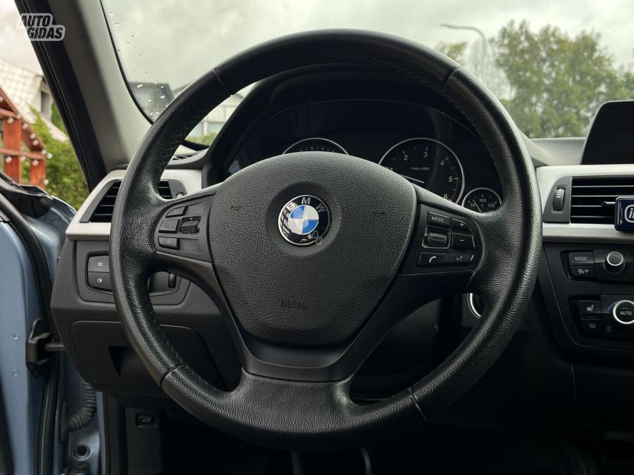 BMW 318 2014 in Klaipeda, with an engine capacity of 2.00 L and mileage of 319 thousand km for 6250 €, photo 12 on AUTOMOTO.COM.LV