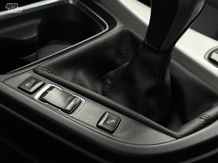 BMW 318 2014 in Klaipeda, with an engine capacity of 2.00 L and mileage of 319 thousand km for 6250 €, photo 16 on AUTOMOTO.COM.LV