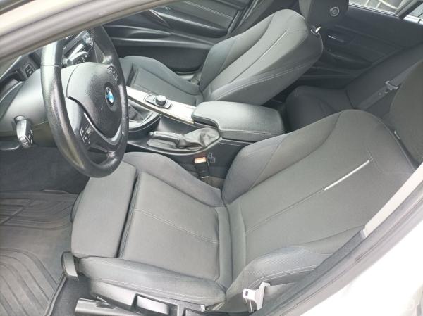 BMW 318 2015 Viļņa, ar dzinēja tilpumu 2.00 L un nobraukumu 200 tūkst. km par 7900 €, foto 6 vietnē AUTOMOTO.COM.LV