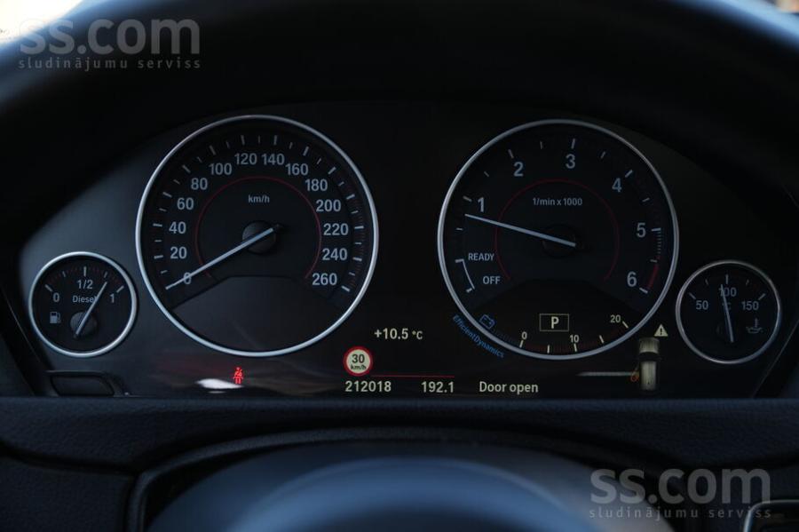 BMW 318 2016 in Riga, with an engine capacity of 2.00 L and mileage of 212 thousand km for 14350 €, photo 10 on AUTOMOTO.COM.LV