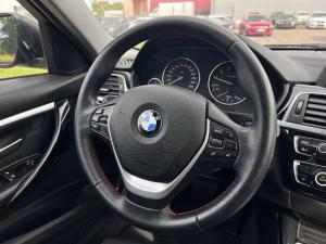 BMW 318 2019 in Riga, with an engine capacity of 1.50 L and mileage of 231 thousand km for 10550 €, photo 15 on AUTOMOTO.COM.LV