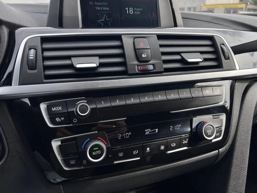 BMW 318 2019 in Riga, with an engine capacity of 1.50 L and mileage of 231 thousand km for 10550 €, photo 18 on AUTOMOTO.COM.LV