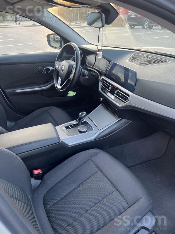 BMW 318 2020 in Tukums, with an engine capacity of 2.00 L and mileage of 213 thousand km for 18500 €, photo 7 on AUTOMOTO.COM.LV