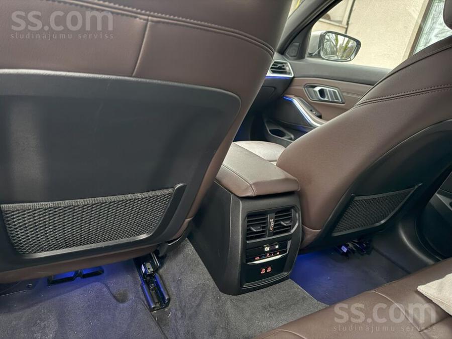 BMW 318 2021 Rīga, ar dzinēja tilpumu 1.90 L un nobraukumu 227 tūkst. km par 19300 €, foto 15 vietnē AUTOMOTO.COM.LV