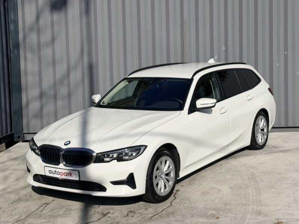 BMW 318 2021 Viļņa, ar dzinēja tilpumu 2.00 L un nobraukumu 109 tūkst. km par 17800 €, foto  vietnē AUTOMOTO.COM.LV