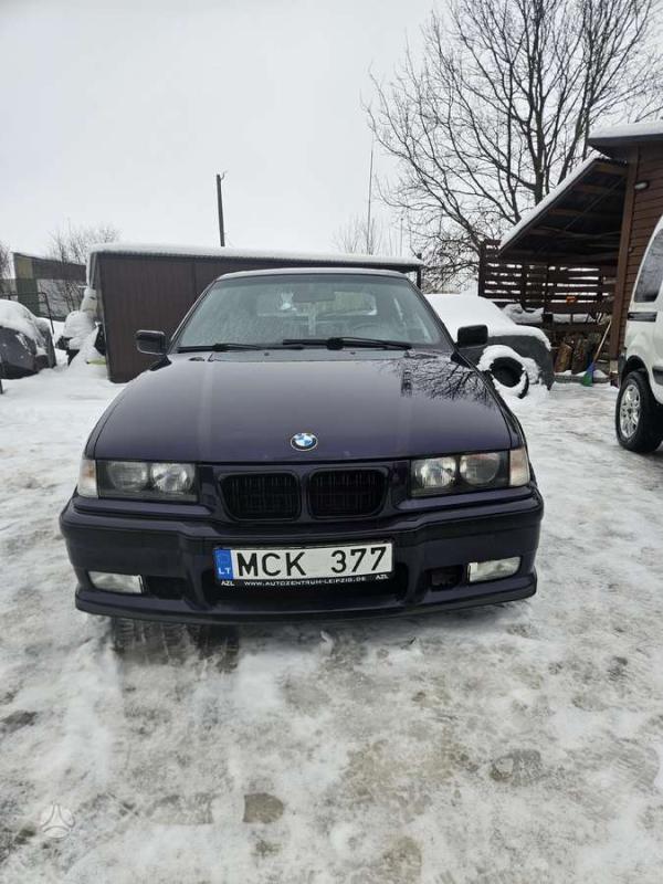 Violets BMW 318 1997 Kauņa, ar dzinēja tilpumu 1.80 L un nobraukumu 367 tūkst. km par 2500 €, foto 1 vietnē AUTOMOTO.COM.LV
