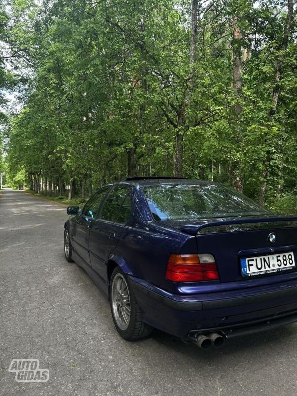 Violet BMW 318 1994 in Panevezys, with an engine capacity of 1.80 L and mileage of 357 thousand km for 2600 €, photo 10 on AUTOMOTO.COM.LV