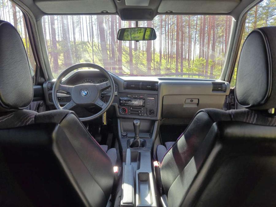 Фиолетовый БМВ 318 1994 в Рига, объемом двигателя 1.80 л и пробегом 205 тыс. км за 9500 €, фото 20 на AUTOMOTO.COM.LV