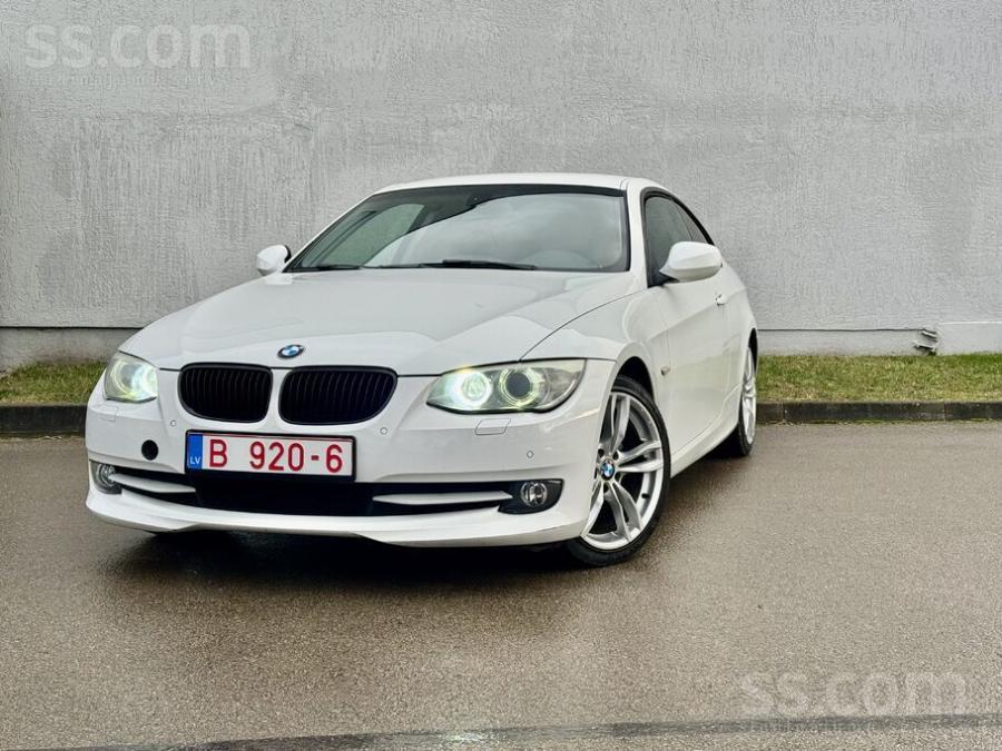 White BMW 318 2011 in Jelgava, with an engine capacity of 2.00 L and mileage of 0 thousand km for 8550 €, photo 1 on AUTOMOTO.COM.LV