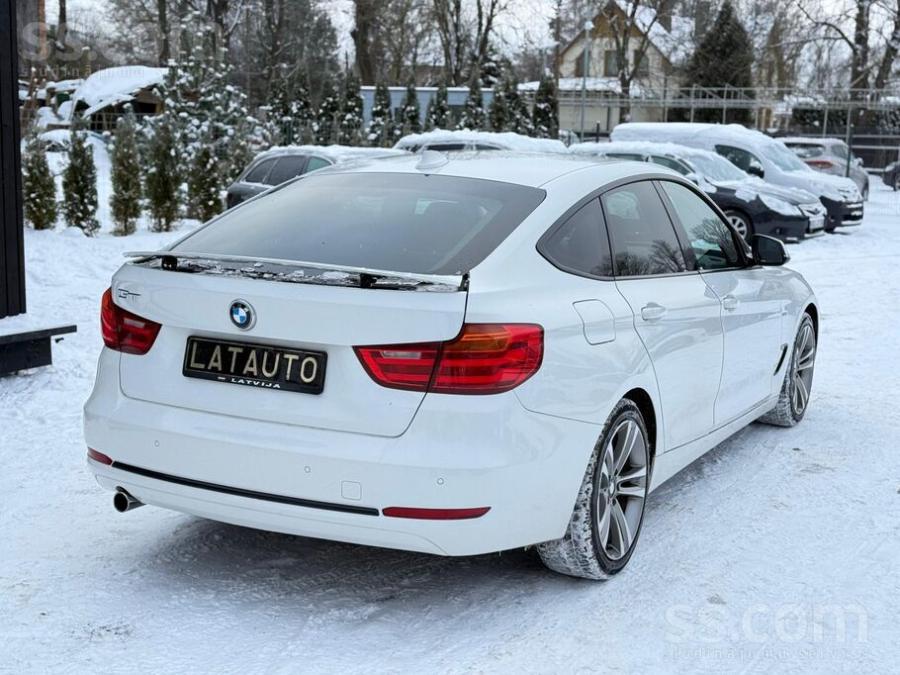 White BMW 318 2013 in Riga, with an engine capacity of 2.00 L and mileage of 356 thousand km for 8700 €, photo 5 on AUTOMOTO.COM.LV