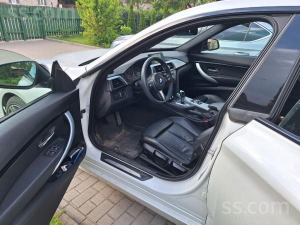 White BMW 318 2013 in Liepaja, with an engine capacity of 2.00 L and mileage of 282 thousand km for 10000 €, photo 4 on AUTOMOTO.COM.LV