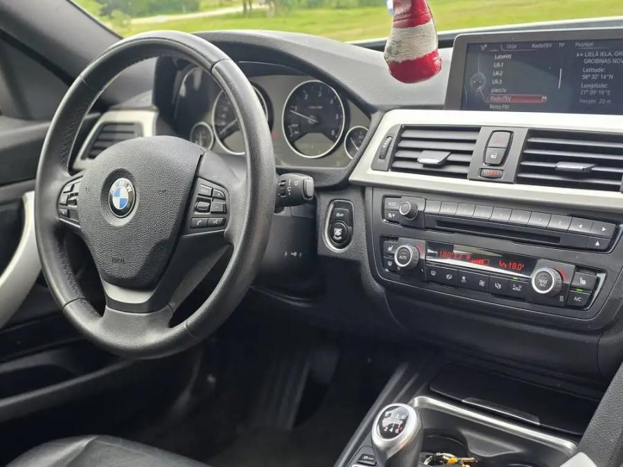 Balts BMW 318 2013 Grobiņa, ar dzinēja tilpumu 2.00 L un nobraukumu 355 tūkst. km par 8990 €, foto 18 vietnē AUTOMOTO.COM.LV