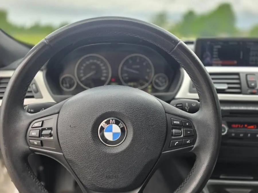 Balts BMW 318 2013 Grobiņa, ar dzinēja tilpumu 2.00 L un nobraukumu 355 tūkst. km par 8990 €, foto 24 vietnē AUTOMOTO.COM.LV