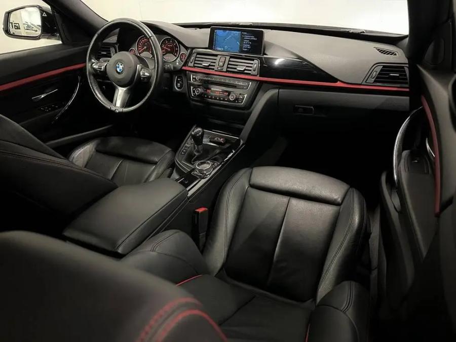 White BMW 318 2013 in Jurmala, with an engine capacity of 2.00 L and mileage of 295 thousand km for 12450 €, photo 25 on AUTOMOTO.COM.LV